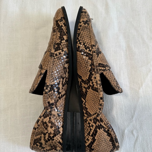 Zara | Shoes | Zara Snake Loafers | Poshmark